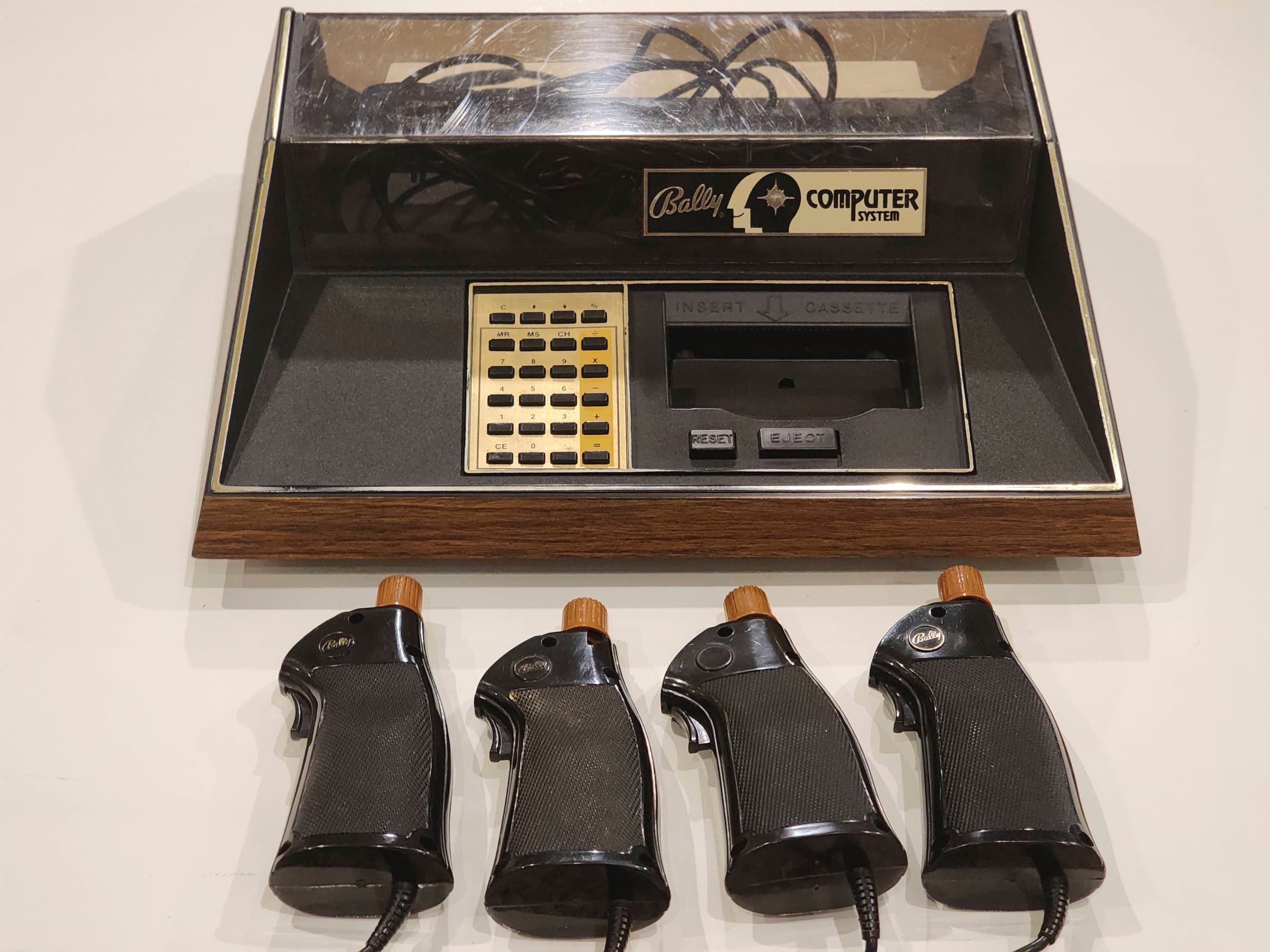 Retro Game Consoles – peaksandstreams