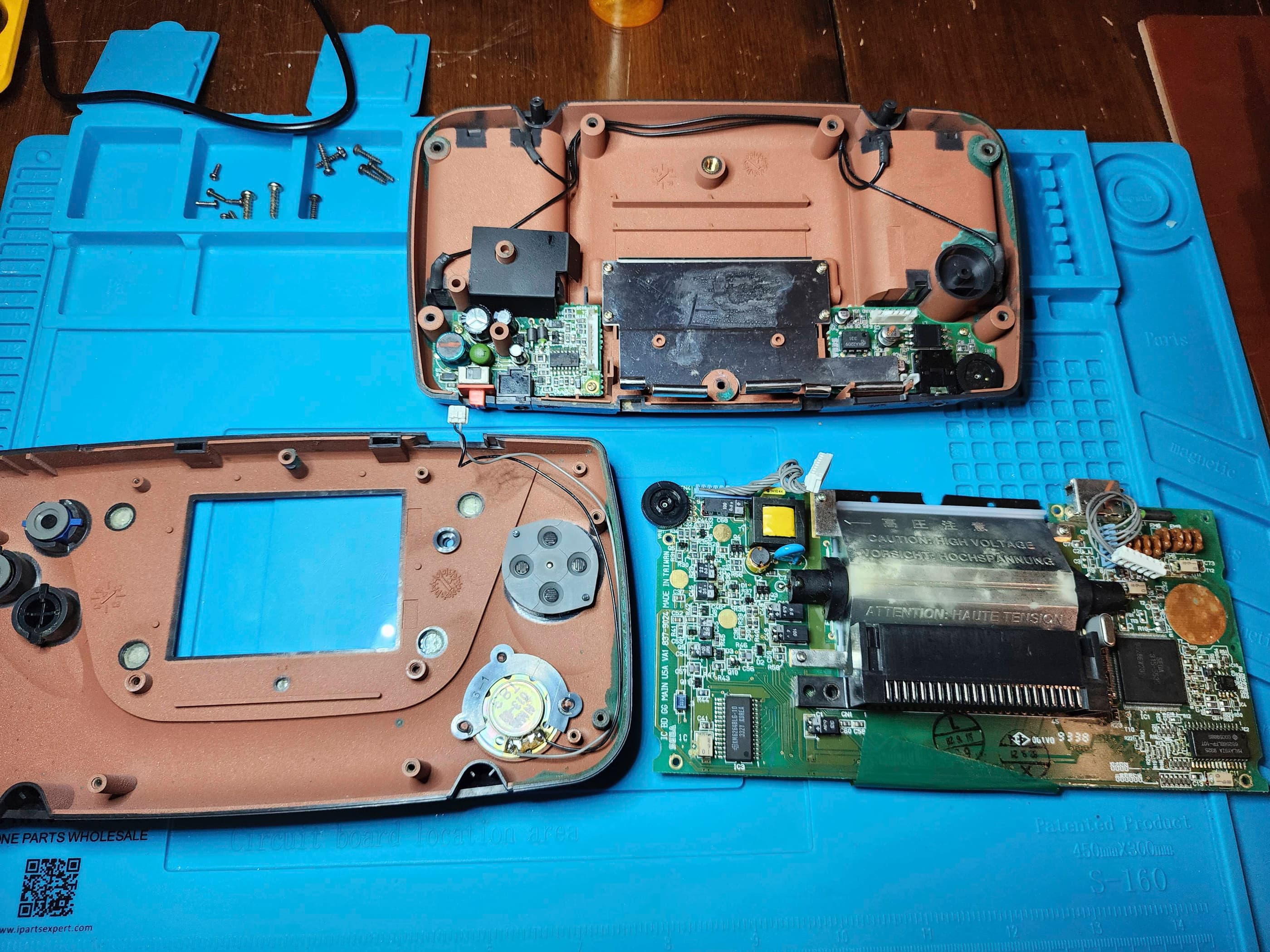 Fourth Generation Consoles – peaksandstreams